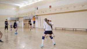 What Does Sideout Mean in Volleyball? - Rally Scoring vs. Sideout